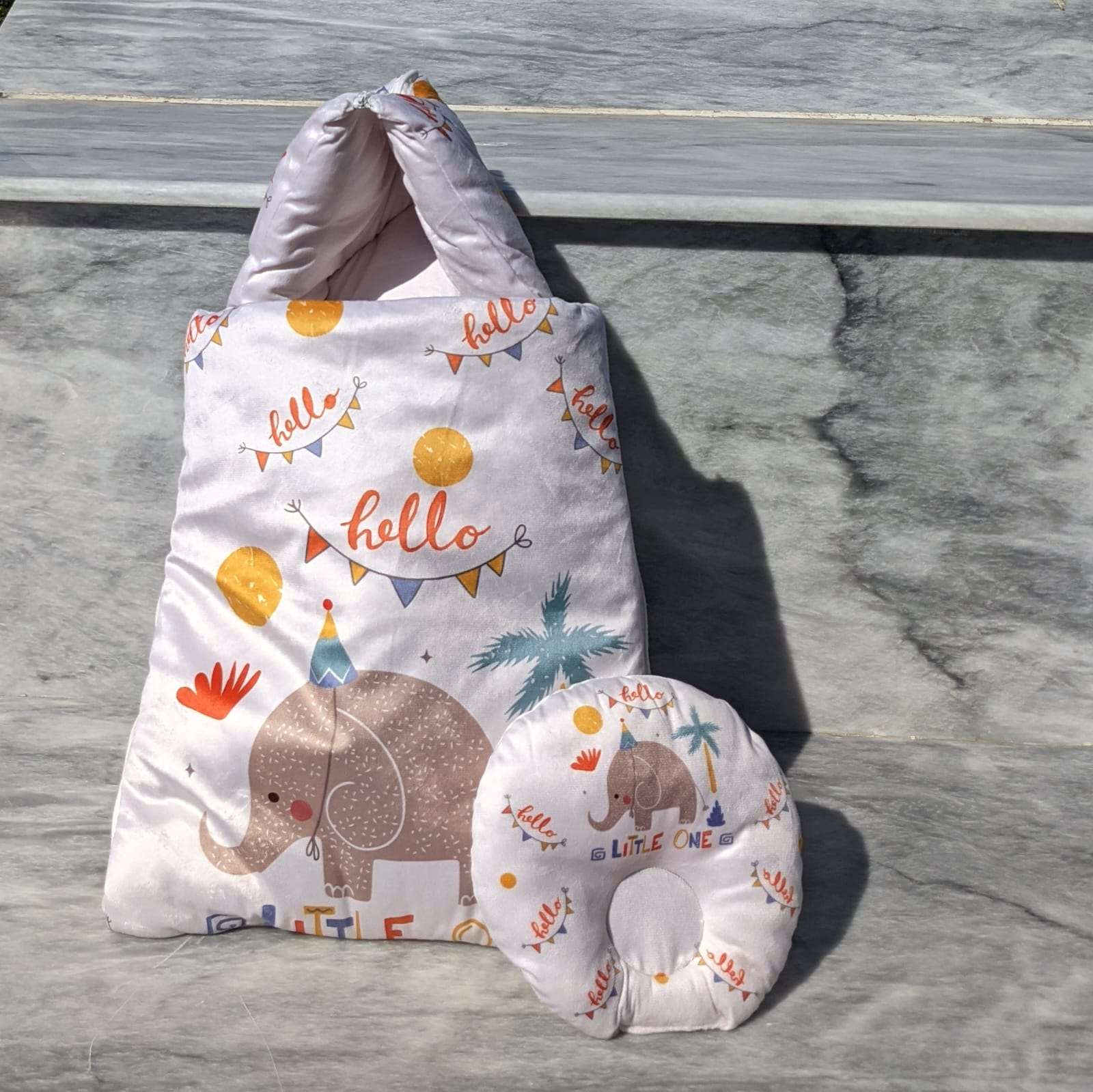Carry Nest with Pillow - Hello Elephant 🐘 – Baby World